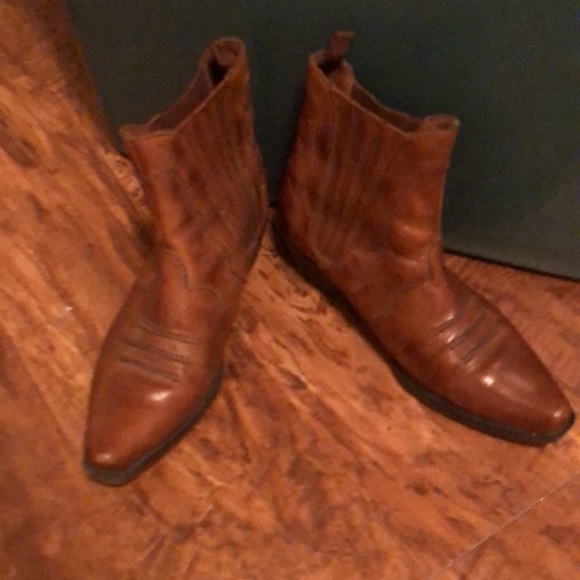 Earth Spirit | Shoes | Earth Spirit Brown Ankle Boots Pointed Toes Size ...